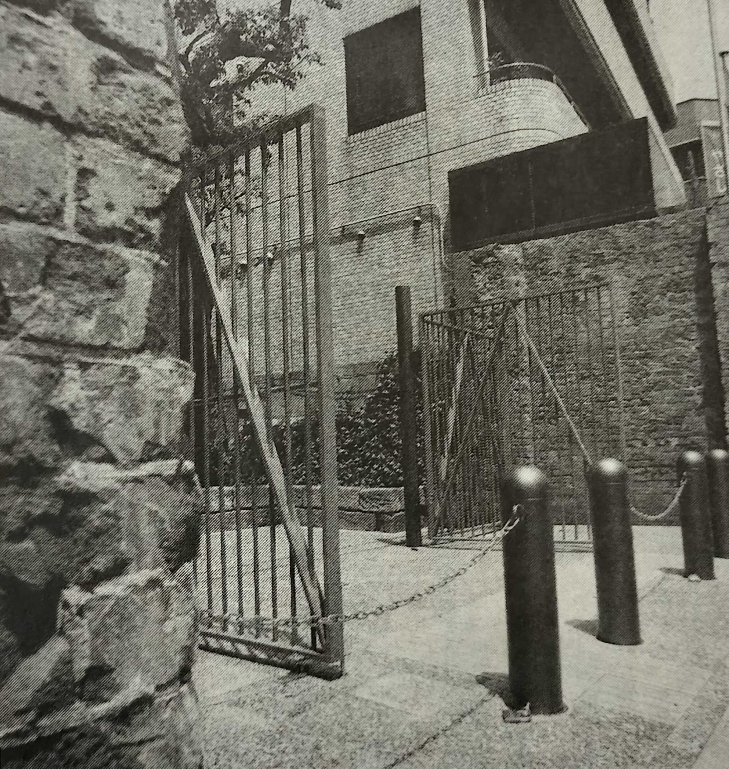 目指せ！東大の専“門”家 〜本郷・弥生キャンパスにある全ての門を巡ってみよう〜 - 東大新聞オンライン